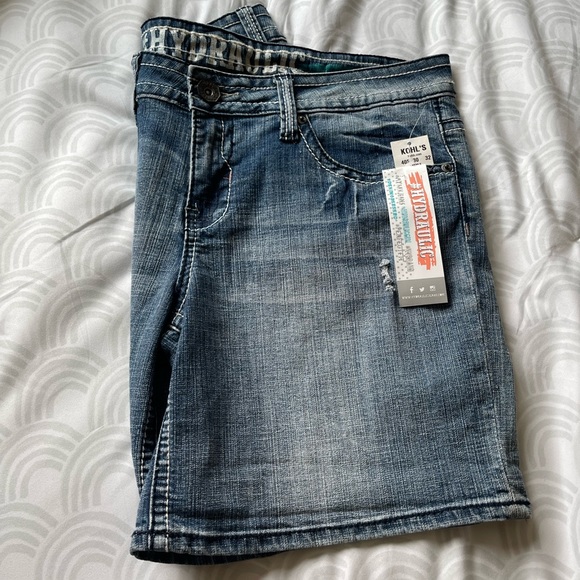 Hydraulic | Shorts | Hydraulic Jean Short | Poshmark